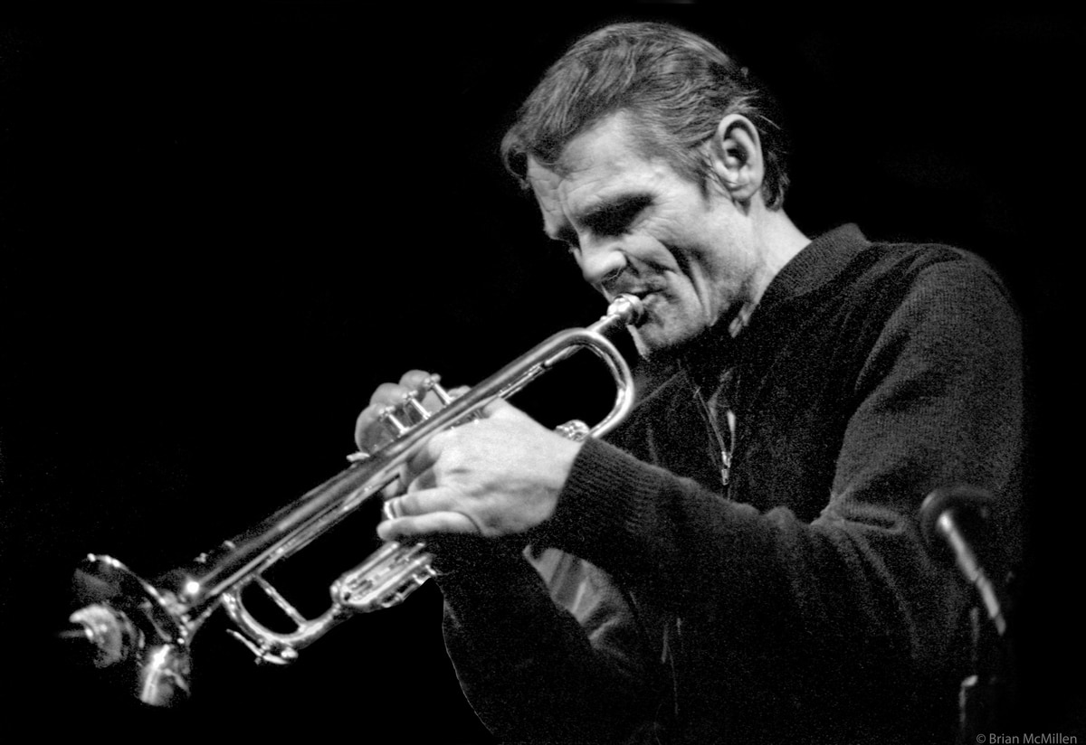 Chet Baker - Blue Room (FR review) - Paris Move